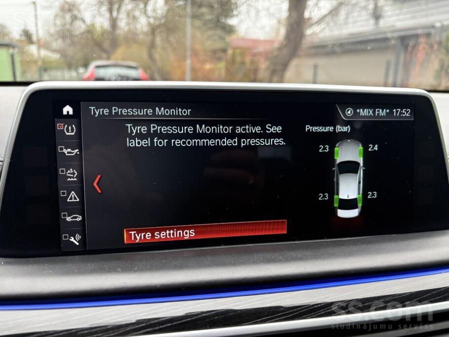 Melns BMW 730 2017 Rīga, ar dzinēja tilpumu 3.00 L un nobraukumu 214 tūkst. km par 26500 €, foto 28 vietnē AUTOMOTO.COM.LV