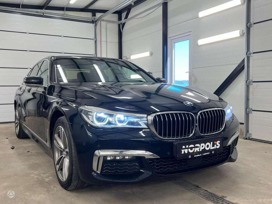 Black BMW 730 2017 in Vilnius, with an engine capacity of 2.99 L and mileage of 362 thousand km for 19844 €, photo 1 on AUTOMOTO.COM.LV