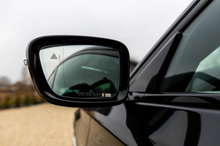 Melns BMW 730 2017 Rīga, ar dzinēja tilpumu 3.00 L un nobraukumu 251 tūkst. km par 23500 €, foto 30 vietnē AUTOMOTO.COM.LV