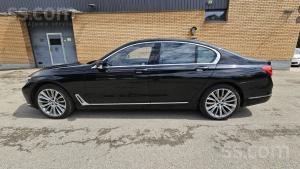 Melns BMW 730 2018 Limbaži, ar dzinēja tilpumu 3.00 L un nobraukumu 98 tūkst. km par 39900 €, foto 8 vietnē AUTOMOTO.COM.LV