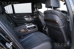 Melns BMW 730 2018 Rīga, ar dzinēja tilpumu 3.00 L un nobraukumu 98 tūkst. km par 36990 €, foto 13 vietnē AUTOMOTO.COM.LV
