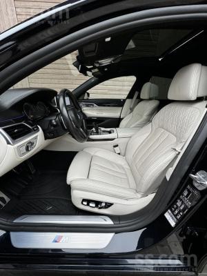 Melns BMW 730 2018 Jelgava, ar dzinēja tilpumu 3.00 L un nobraukumu 185 tūkst. km par 29000 €, foto 17 vietnē AUTOMOTO.COM.LV