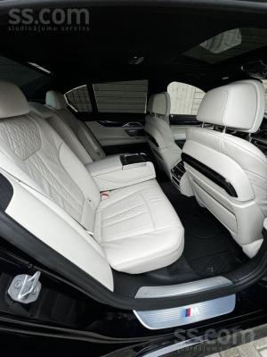 Melns BMW 730 2018 Jelgava, ar dzinēja tilpumu 3.00 L un nobraukumu 185 tūkst. km par 29000 €, foto 20 vietnē AUTOMOTO.COM.LV