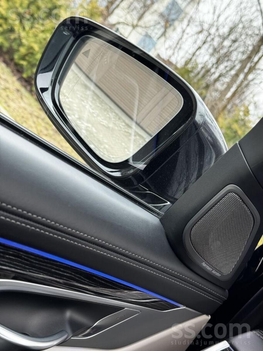Melns BMW 730 2018 Jelgava, ar dzinēja tilpumu 3.00 L un nobraukumu 185 tūkst. km par 29000 €, foto 23 vietnē AUTOMOTO.COM.LV