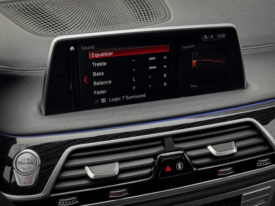 Black BMW 730 2018 in Riga, with an engine capacity of 3.00 L and mileage of 186 thousand km for 30800 €, photo 25 on AUTOMOTO.COM.LV