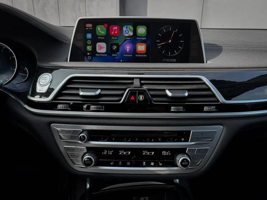 Black BMW 730 2018 in Riga, with an engine capacity of 3.00 L and mileage of 186 thousand km for 30800 €, photo 38 on AUTOMOTO.COM.LV