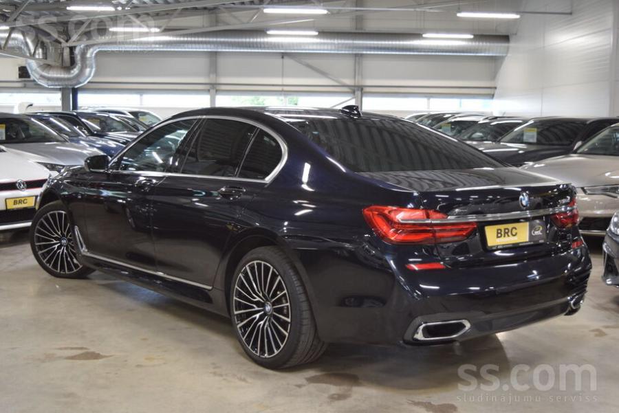 Melns BMW 730 2018 Rīga, ar dzinēja tilpumu 3.00 L un nobraukumu 159 tūkst. km par 28500 €, foto 3 vietnē AUTOMOTO.COM.LV