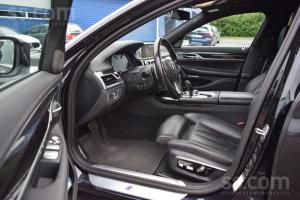 Melns BMW 730 2018 Rīga, ar dzinēja tilpumu 3.00 L un nobraukumu 159 tūkst. km par 28500 €, foto 4 vietnē AUTOMOTO.COM.LV