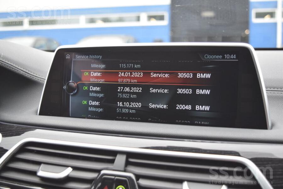 Melns BMW 730 2018 Rīga, ar dzinēja tilpumu 3.00 L un nobraukumu 159 tūkst. km par 28500 €, foto 9 vietnē AUTOMOTO.COM.LV
