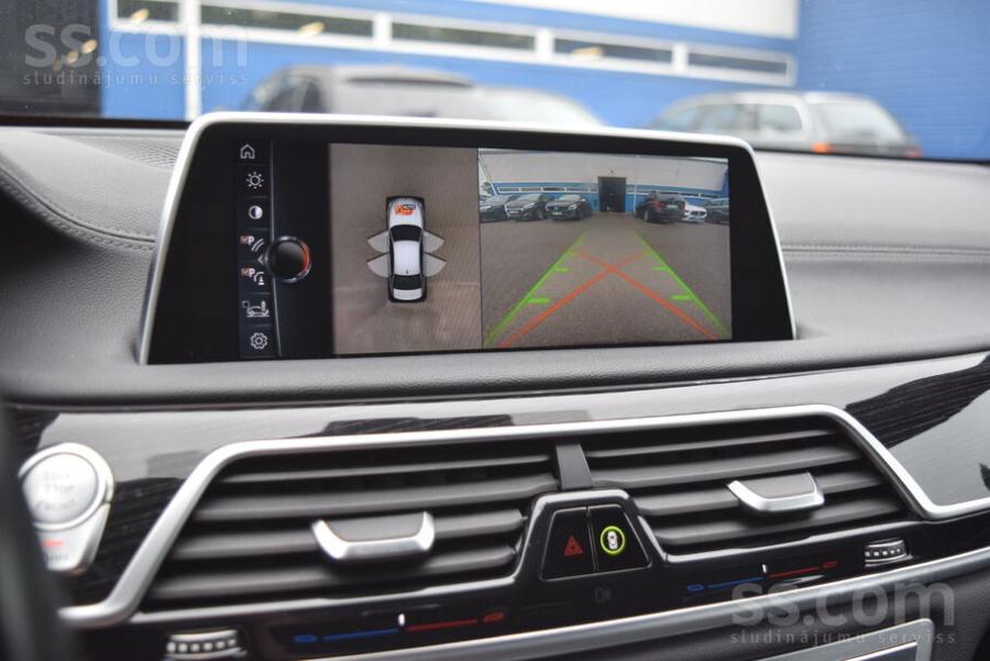 Melns BMW 730 2018 Rīga, ar dzinēja tilpumu 3.00 L un nobraukumu 159 tūkst. km par 28500 €, foto 12 vietnē AUTOMOTO.COM.LV