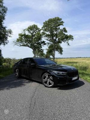 Melns BMW 730 2018 Viļņa, ar dzinēja tilpumu 2.99 L un nobraukumu 342 tūkst. km par 28100 €, foto 3 vietnē AUTOMOTO.COM.LV
