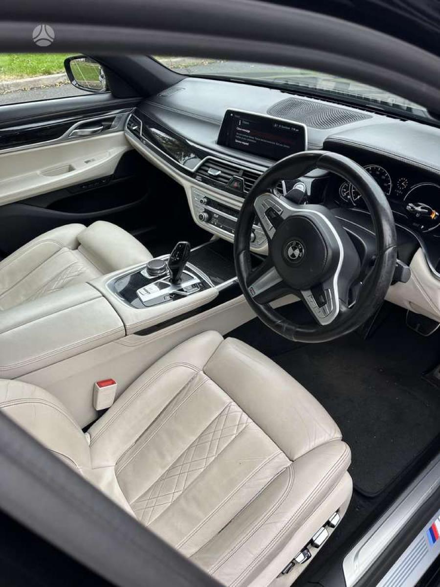Melns BMW 730 2019 Kauņa, ar dzinēja tilpumu 2.99 L un nobraukumu 200 tūkst. km par 12800 €, foto 8 vietnē AUTOMOTO.COM.LV