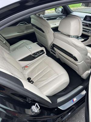 Melns BMW 730 2019 Kauņa, ar dzinēja tilpumu 2.99 L un nobraukumu 200 tūkst. km par 12800 €, foto 11 vietnē AUTOMOTO.COM.LV