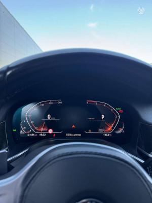 Black BMW 730 2019 in Vilnius, with an engine capacity of 2.99 L and mileage of 82 thousand km for 40000 €, photo 13 on AUTOMOTO.COM.LV