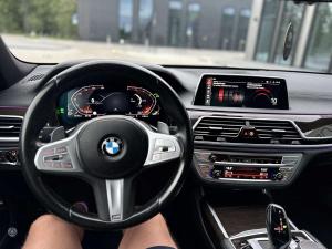 Black BMW 730 2019 in Vilnius, with an engine capacity of 2.99 L and mileage of 82 thousand km for 40000 €, photo 15 on AUTOMOTO.COM.LV