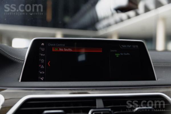 Black BMW 730 2019 in Jurmala, with an engine capacity of 3.00 L and mileage of 224 thousand km for 31500 €, photo 7 on AUTOMOTO.COM.LV
