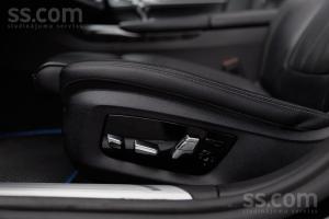 Black BMW 730 2019 in Jurmala, with an engine capacity of 3.00 L and mileage of 224 thousand km for 31500 €, photo 9 on AUTOMOTO.COM.LV