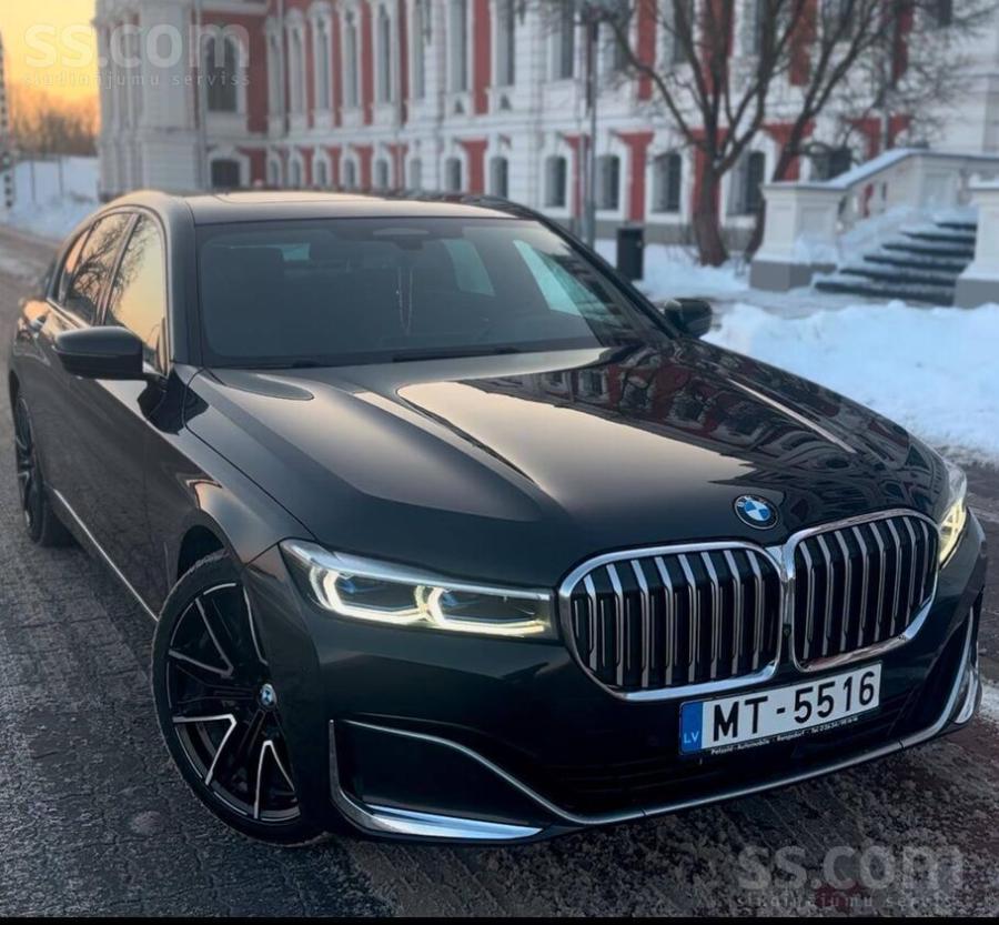 Black BMW 730 2020 in Jelgava, with an engine capacity of 3.00 L and mileage of 107 thousand km for 47000 €, photo 1 on AUTOMOTO.COM.LV