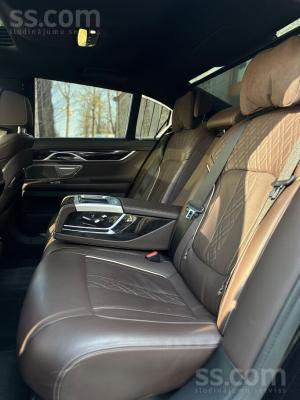 Melns BMW 730 2020 Rīga, ar dzinēja tilpumu 3.00 L un nobraukumu 182 tūkst. km par 46550 €, foto 14 vietnē AUTOMOTO.COM.LV