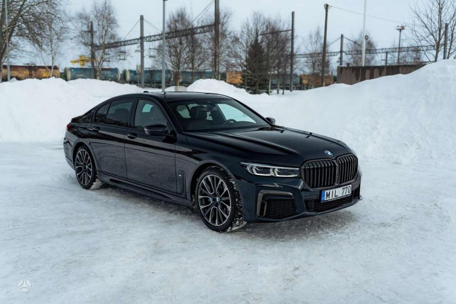 Melns BMW 730 2021 Klaipėda, ar dzinēja tilpumu 2.99 L un nobraukumu 88 tūkst. km par 52000 €, foto 2 vietnē AUTOMOTO.COM.LV