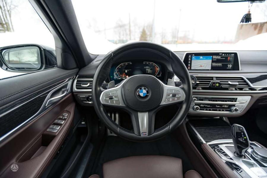 Melns BMW 730 2021 Klaipėda, ar dzinēja tilpumu 2.99 L un nobraukumu 88 tūkst. km par 52000 €, foto 32 vietnē AUTOMOTO.COM.LV