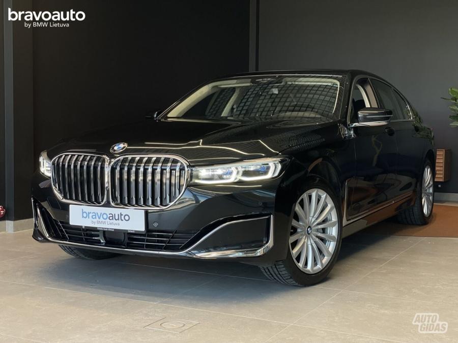 Melns BMW 730 2021 Klaipėda, ar dzinēja tilpumu 3.00 L un nobraukumu 109 tūkst. km par 41491 €, foto 1 vietnē AUTOMOTO.COM.LV