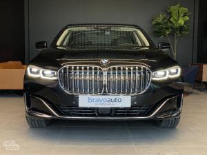 Melns BMW 730 2021 Klaipėda, ar dzinēja tilpumu 3.00 L un nobraukumu 109 tūkst. km par 41491 €, foto 3 vietnē AUTOMOTO.COM.LV