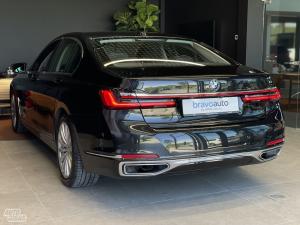Melns BMW 730 2021 Klaipėda, ar dzinēja tilpumu 3.00 L un nobraukumu 109 tūkst. km par 41491 €, foto 7 vietnē AUTOMOTO.COM.LV