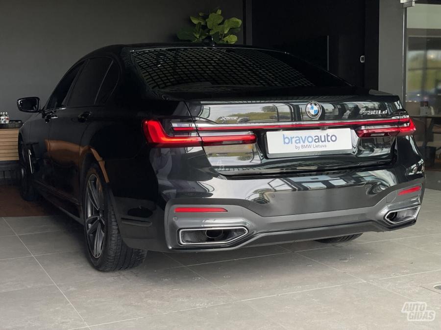 Melns BMW 730 2022 Klaipėda, ar dzinēja tilpumu 3.00 L un nobraukumu 43 tūkst. km par 52991 €, foto 7 vietnē AUTOMOTO.COM.LV
