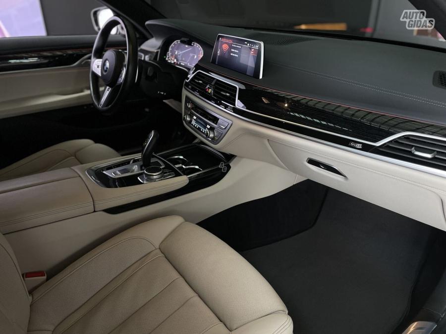 Melns BMW 730 2022 Klaipėda, ar dzinēja tilpumu 3.00 L un nobraukumu 43 tūkst. km par 52991 €, foto 14 vietnē AUTOMOTO.COM.LV