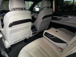 Melns BMW 730 2022 Klaipėda, ar dzinēja tilpumu 3.00 L un nobraukumu 43 tūkst. km par 52991 €, foto 15 vietnē AUTOMOTO.COM.LV