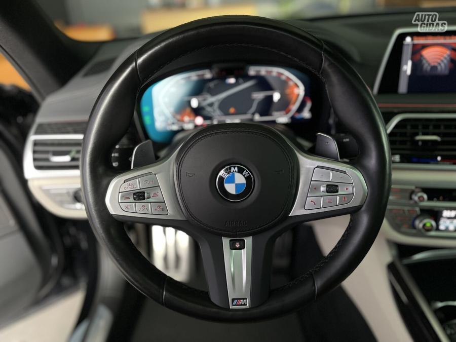 Melns BMW 730 2022 Klaipėda, ar dzinēja tilpumu 3.00 L un nobraukumu 43 tūkst. km par 52991 €, foto 17 vietnē AUTOMOTO.COM.LV