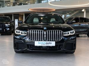 Melns BMW 730 2022 Klaipėda, ar dzinēja tilpumu 3.00 L un nobraukumu 51 tūkst. km par 52492 €, foto 3 vietnē AUTOMOTO.COM.LV
