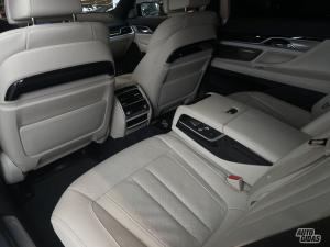 Melns BMW 730 2022 Klaipėda, ar dzinēja tilpumu 3.00 L un nobraukumu 51 tūkst. km par 52492 €, foto 23 vietnē AUTOMOTO.COM.LV