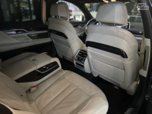 Melns BMW 730 2022 Klaipėda, ar dzinēja tilpumu 3.00 L un nobraukumu 51 tūkst. km par 52492 €, foto 25 vietnē AUTOMOTO.COM.LV