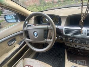 Black BMW 730 2006 in Riga, with an engine capacity of 3.00 L and mileage of 280 thousand km for 4000 €, photo 6 on AUTOMOTO.COM.LV