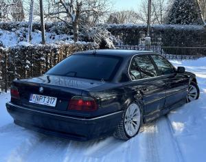 Blue BMW 730 1999 in Sirvintos, with an engine capacity of 3.00 L and mileage of 400 thousand km for 2750 €, photo 6 on AUTOMOTO.COM.LV