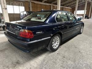 Blue BMW 730 1999 in Cesis, with an engine capacity of 3.00 L and mileage of 410 thousand km for 7000 €, photo 5 on AUTOMOTO.COM.LV