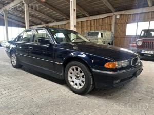 Blue BMW 730 1999 in Cesis, with an engine capacity of 3.00 L and mileage of 410 thousand km for 7000 €, photo 7 on AUTOMOTO.COM.LV