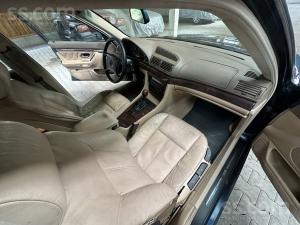 Blue BMW 730 1999 in Cesis, with an engine capacity of 3.00 L and mileage of 410 thousand km for 7000 €, photo 9 on AUTOMOTO.COM.LV