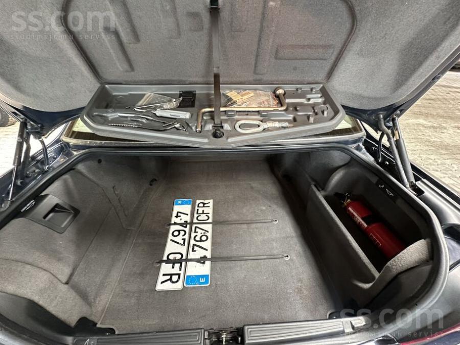 Blue BMW 730 1999 in Cesis, with an engine capacity of 3.00 L and mileage of 410 thousand km for 7000 €, photo 11 on AUTOMOTO.COM.LV