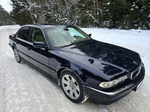 Blue BMW 730 2000 in Mazeikiai, with an engine capacity of 2.90 L and mileage of 420 thousand km for 3700 €, photo 5 on AUTOMOTO.COM.LV