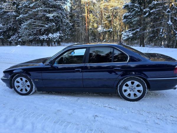 Blue BMW 730 2000 in Mazeikiai, with an engine capacity of 2.90 L and mileage of 420 thousand km for 3700 €, photo 9 on AUTOMOTO.COM.LV