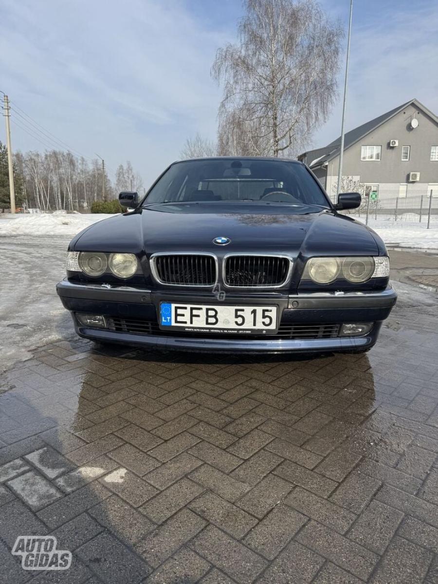 Blue BMW 730 2000 in Kaunas, with an engine capacity of 2.90 L and mileage of 324 thousand km for 5000 €, photo 2 on AUTOMOTO.COM.LV