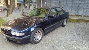 Синий БМВ 730 2000 в Таллин, объемом двигателя 3.00 л и пробегом 235 тыс. км за 7000 €, фото 15 на AUTOMOTO.COM.LV