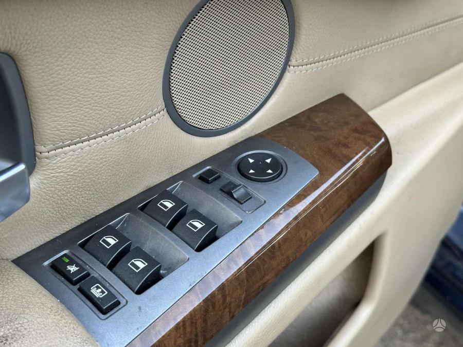 Zils BMW 730 2002 Viļņa, ar dzinēja tilpumu 2.99 L un nobraukumu 300 tūkst. km par 1500 €, foto 14 vietnē AUTOMOTO.COM.LV