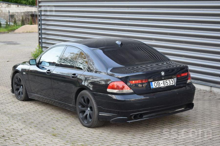 Blue BMW 730 2003 in Jekabpils, with an engine capacity of 3.00 L and mileage of 321 thousand km for 4550 €, photo 5 on AUTOMOTO.COM.LV