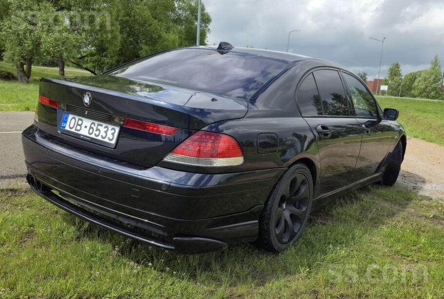 Zils BMW 730 2003 Jēkabpils, ar dzinēja tilpumu 3.00 L un nobraukumu 321 tūkst. km par 1850 €, foto 4 vietnē AUTOMOTO.COM.LV