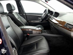 Синий БМВ 730 2003 в Таллин, объемом двигателя 3.00 л и пробегом 353 тыс. км за 1799 €, фото 14 на AUTOMOTO.COM.LV