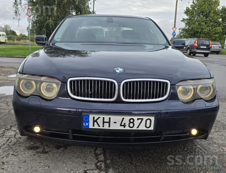 Blue BMW 730 2003 in Riga, with an engine capacity of 3.00 L and mileage of 375 thousand km for 2190 €, photo 3 on AUTOMOTO.COM.LV